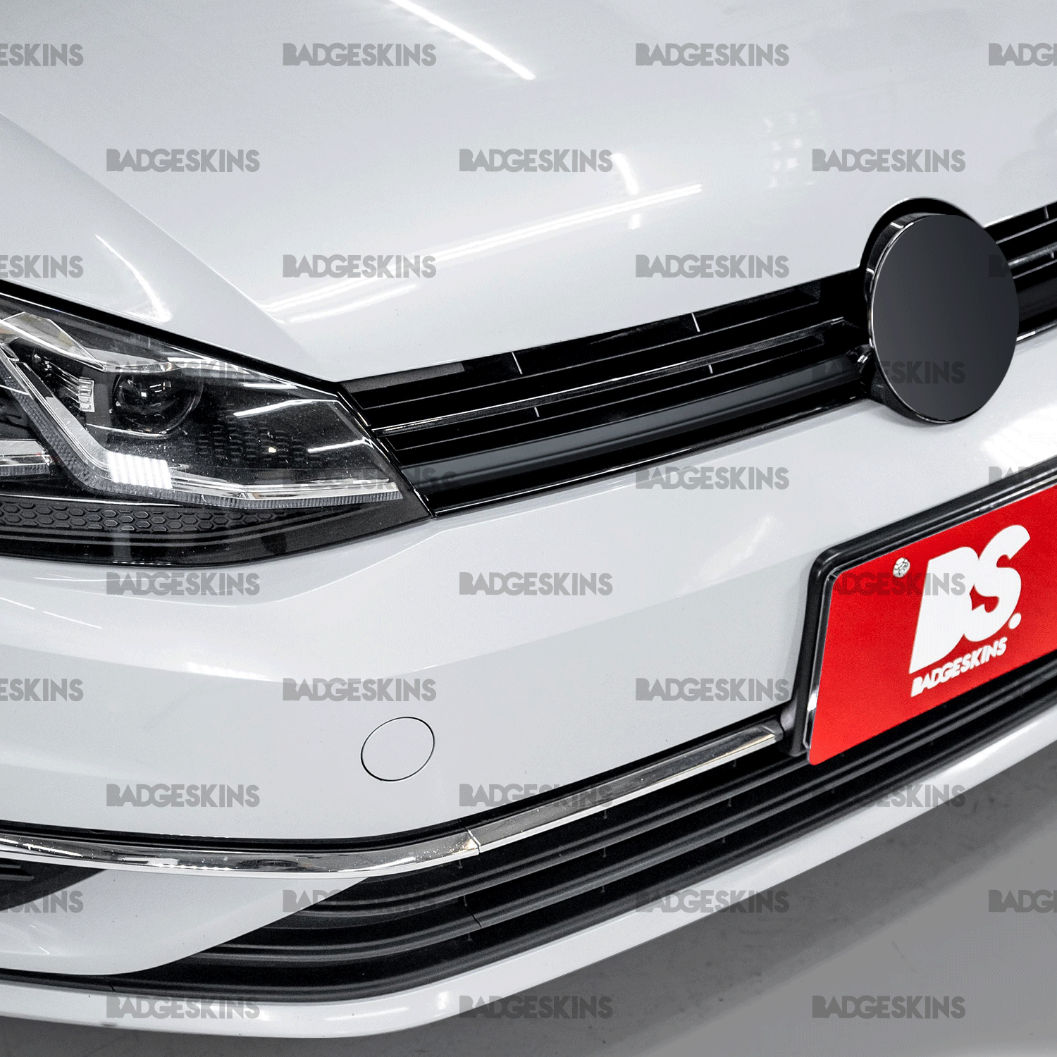VW - MK7 - Golf - Front Upper Grille Chrome Bar Delete – Badgeskins