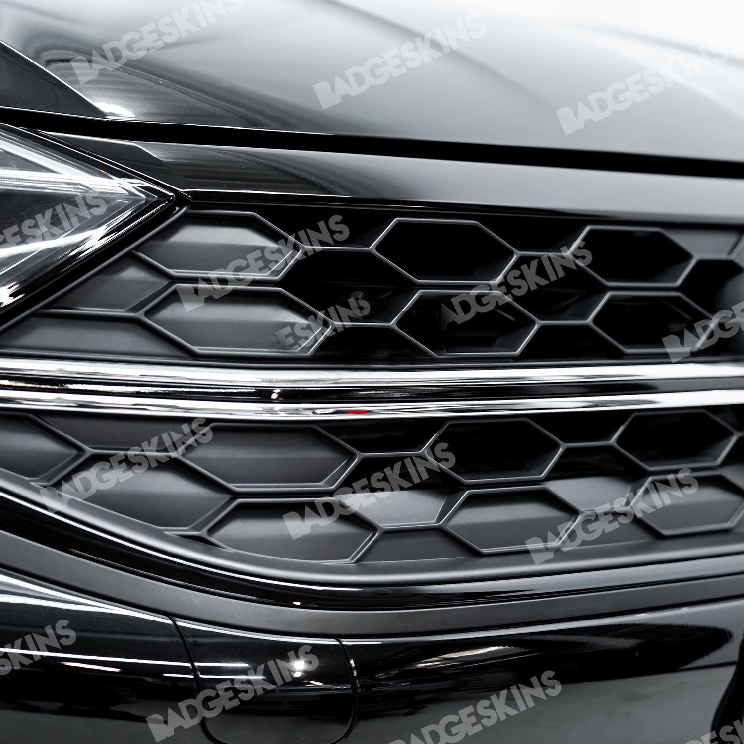 VW - MK7.5 - GLI - Front Grille Red Bar Overlay – Badgeskins