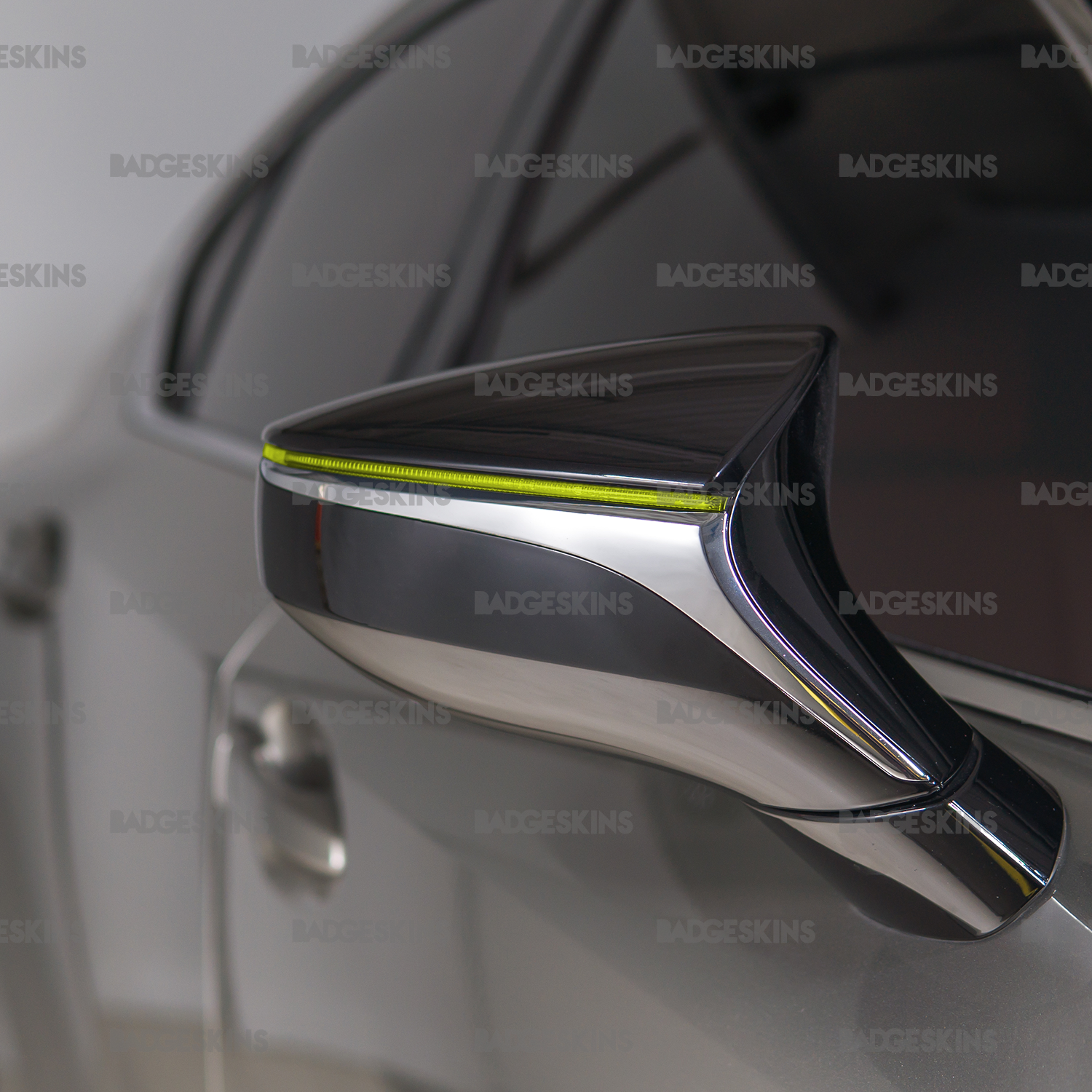 Lexus - Z100 - LC500 - Side Mirror Indicator Tint – Badgeskins