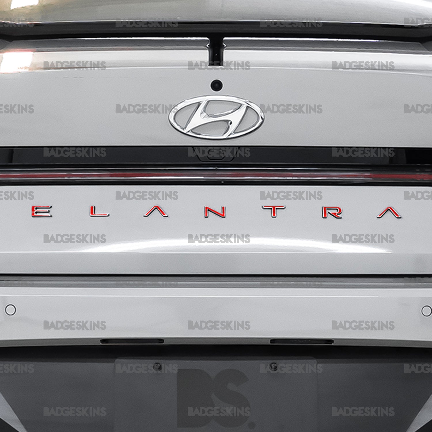 Hyundai - 7th Gen - Elantra - Rear "ELANTRA" Badge Overlay – Badgeskins