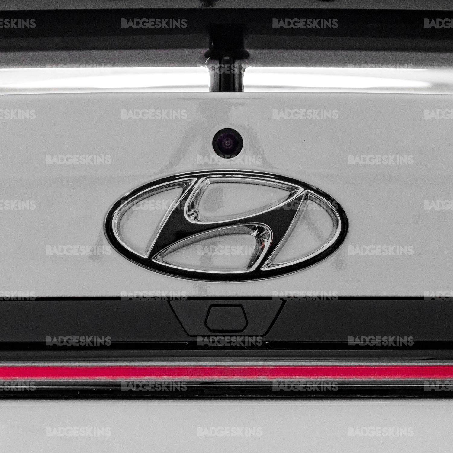 Hyundai - 7G - Elantra - Rear Hyundai Emblem Overlay – Badgeskins